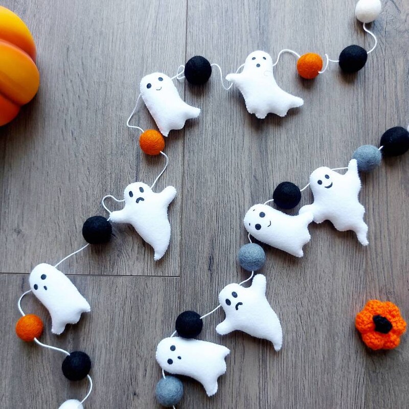 Ghost Garland - Etsy