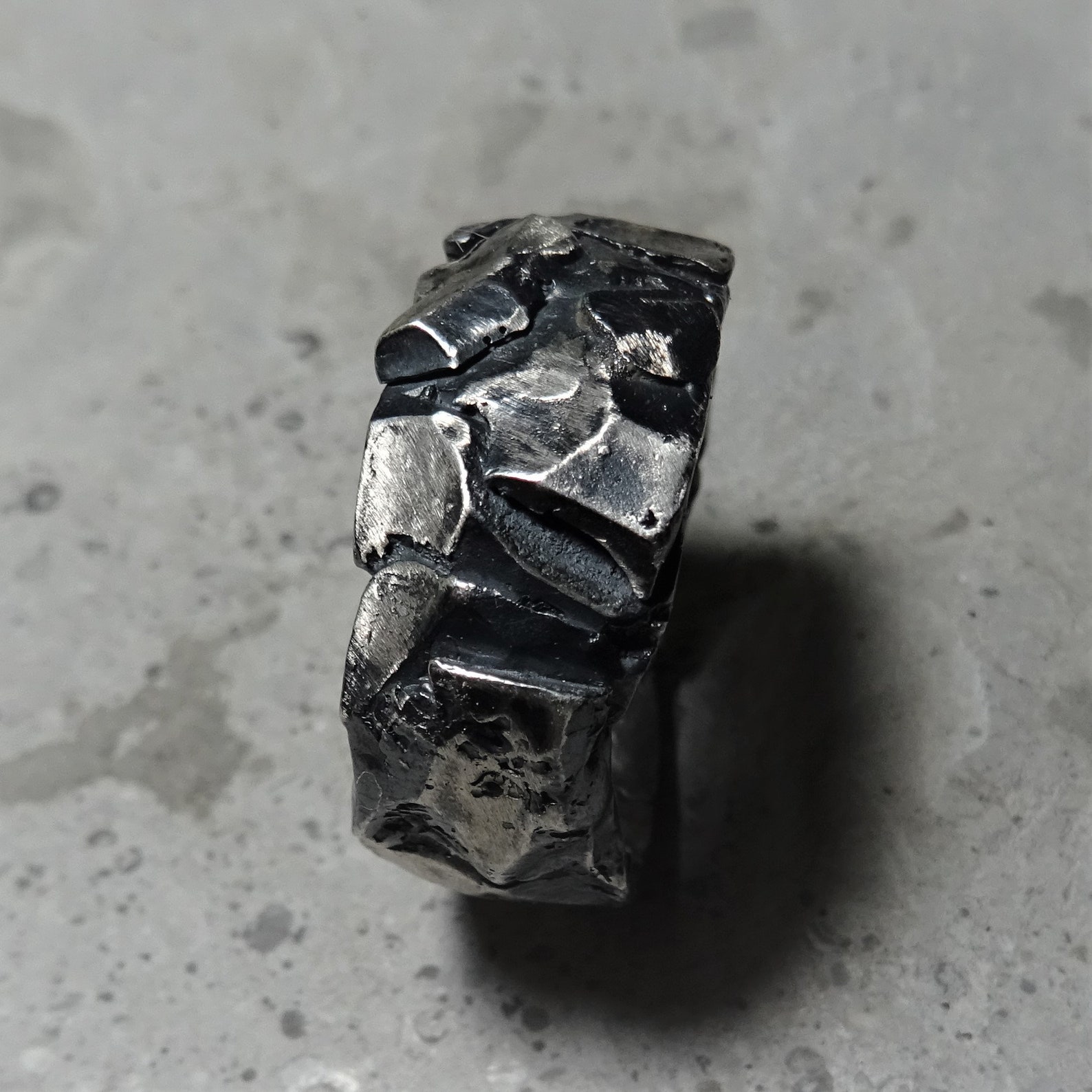 STRATUM Ring With a Unique Texture of Molten Silver Wide - Etsy