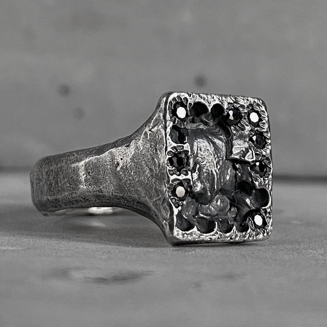 Mári Ring- Textured Square Signet Ring With Crack and Eight Black ...
