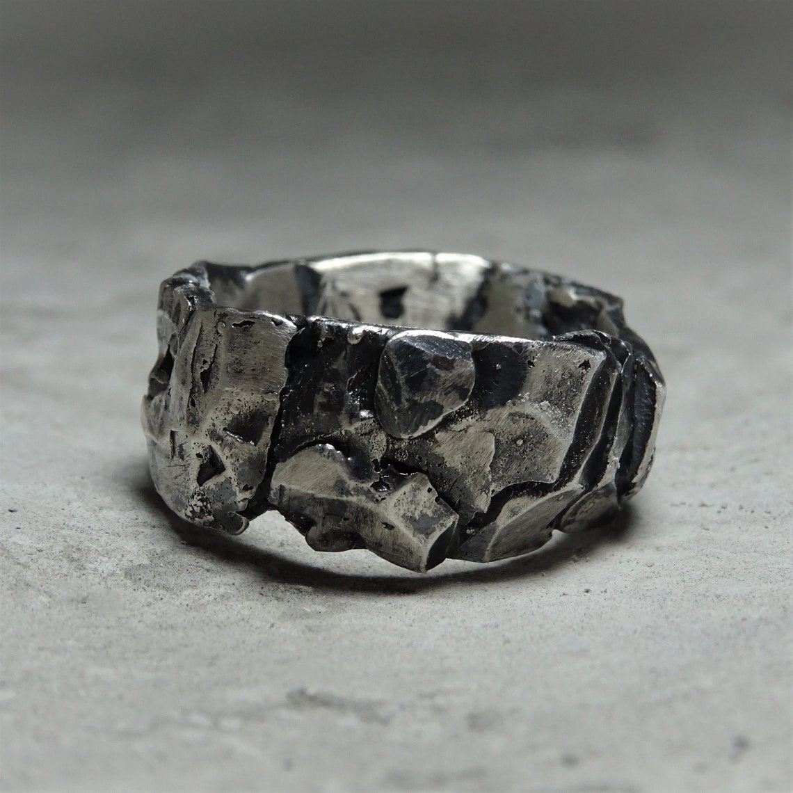STRATUM Ring With a Unique Texture of Molten Silver Wide - Etsy