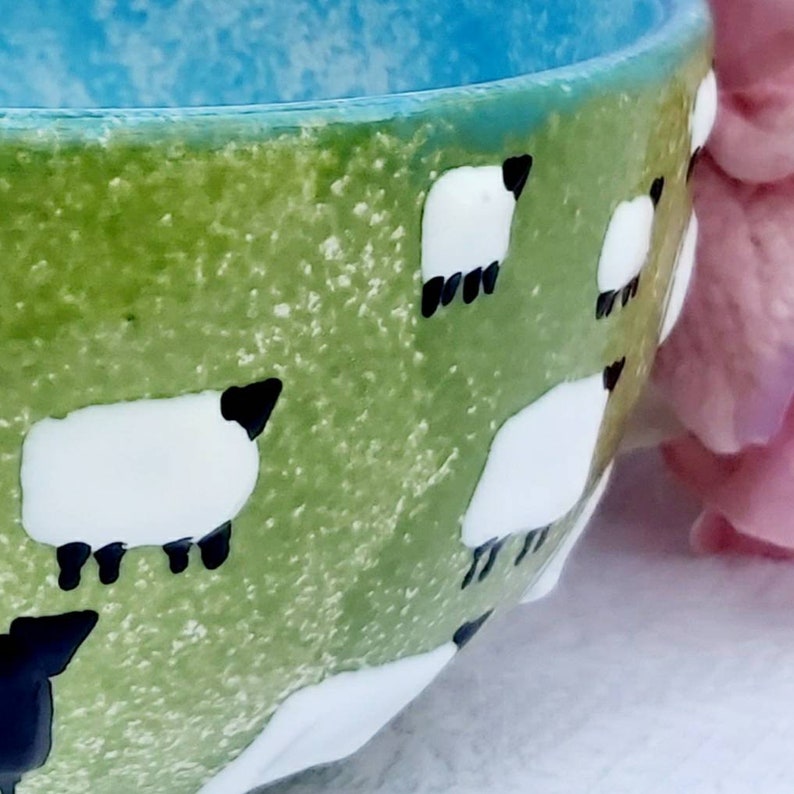 Hand Painted Sheep Bowl: Farmhouse Cereal Bowl, Highland Design - Etsy UK