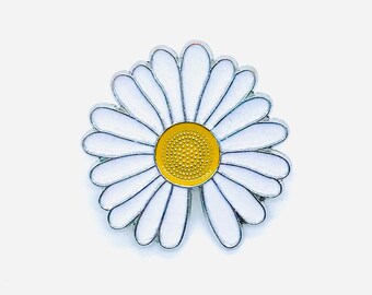 Daisy Flower Pin | Etsy