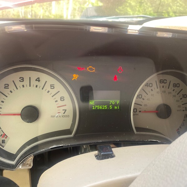 Ford Explorer - Etsy