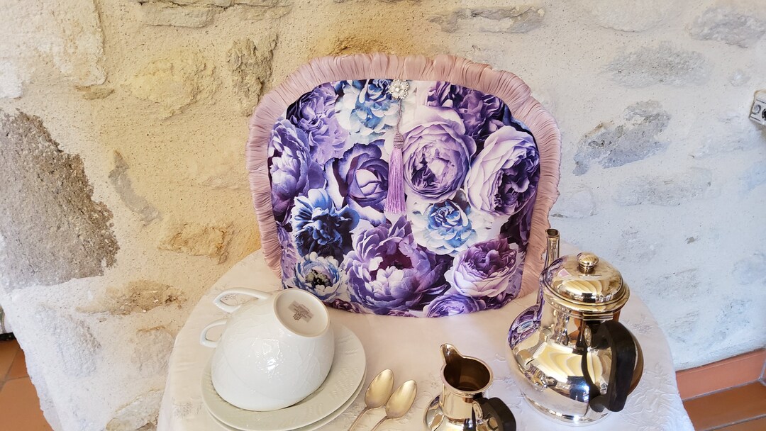 Tea-cosy Teapot Cover in Floral Fabric on the Outside and Pierre Frey ...