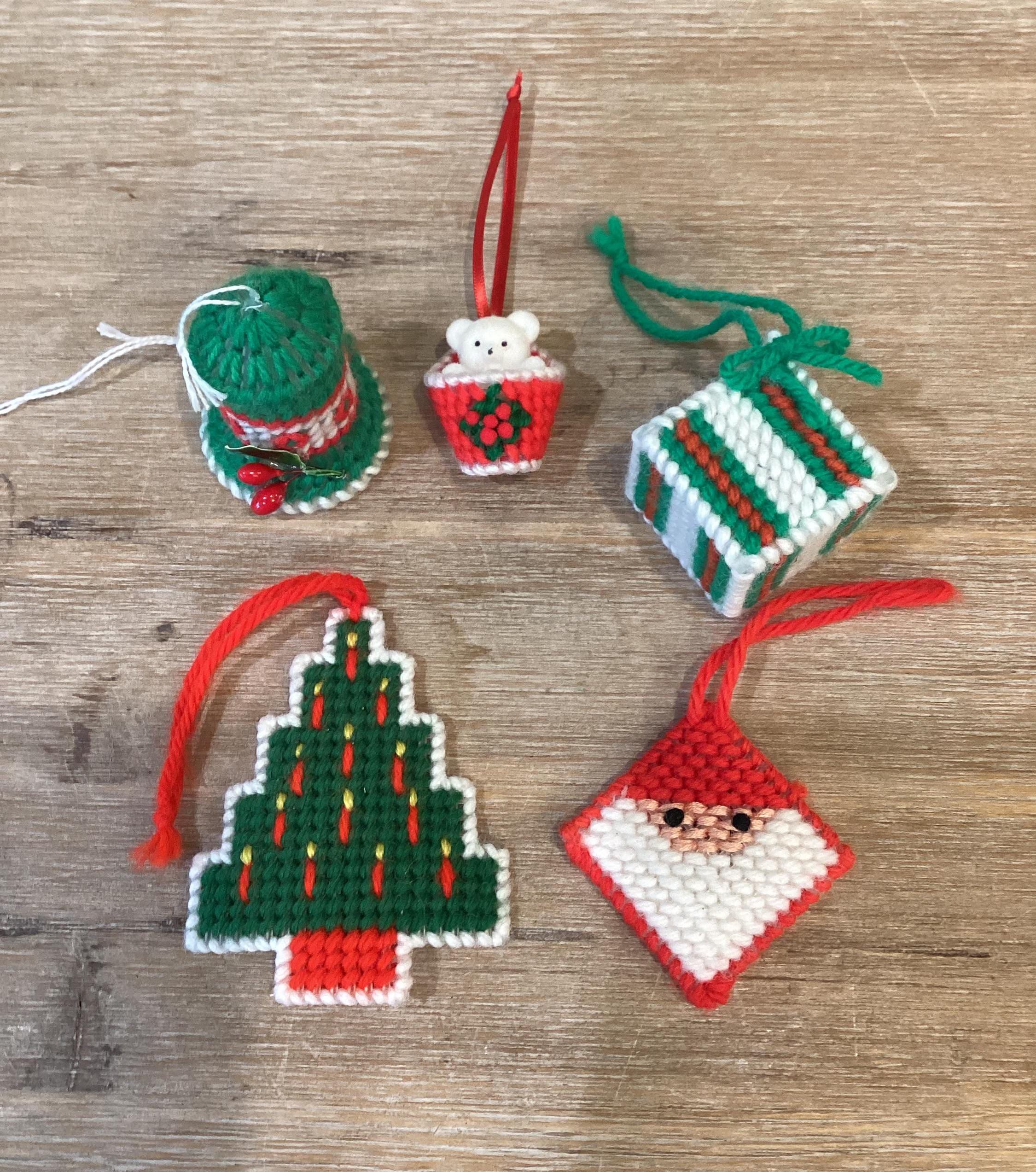 Set of 5 Vintage Plastic Canvas Christmas Ornaments - Etsy