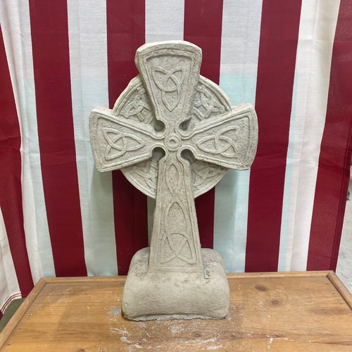 Clonmacnoise Cross Celtic Cross Concrete Garden Statue - Etsy