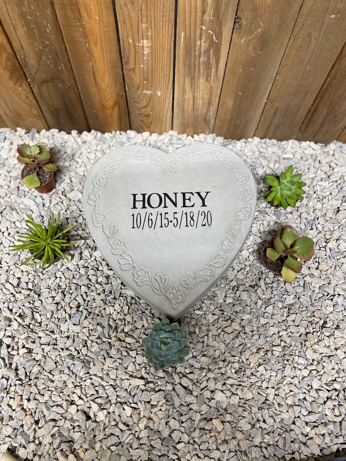 Dog Cat or Pet Memorial Custom Engraved Concrete Heart - Etsy