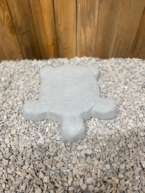 Turtle steppingstone concrete statue | Etsy