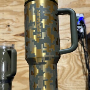 DIGITAL CAMO Stanley Custom Engraved 40 Ounce Tumbler in CYPRESS Pro ...