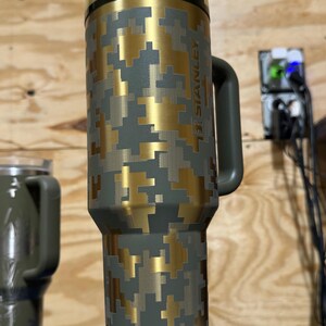 DIGITAL CAMO Stanley Custom Engraved 40 Ounce Tumbler in CYPRESS Pro ...