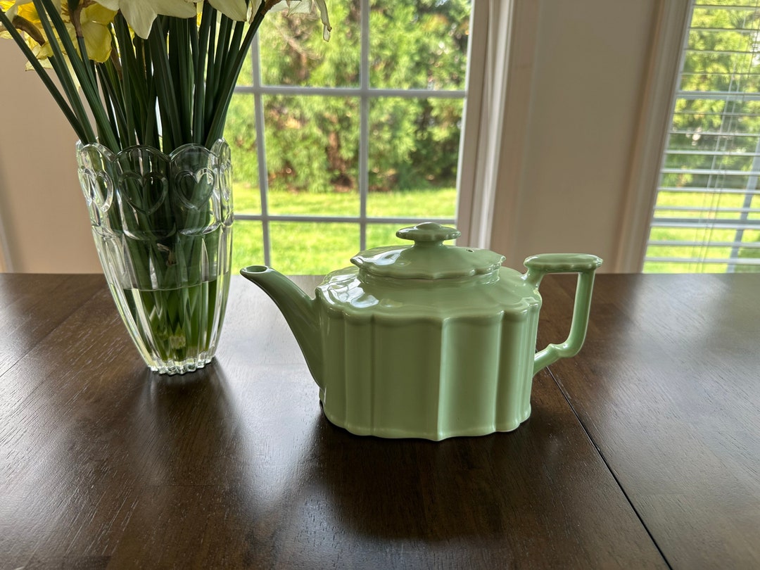 Vintage Hall Benjamin Victorian Teapot - Etsy Vintage Hall Benjamin Victorian Teapot - Etsy