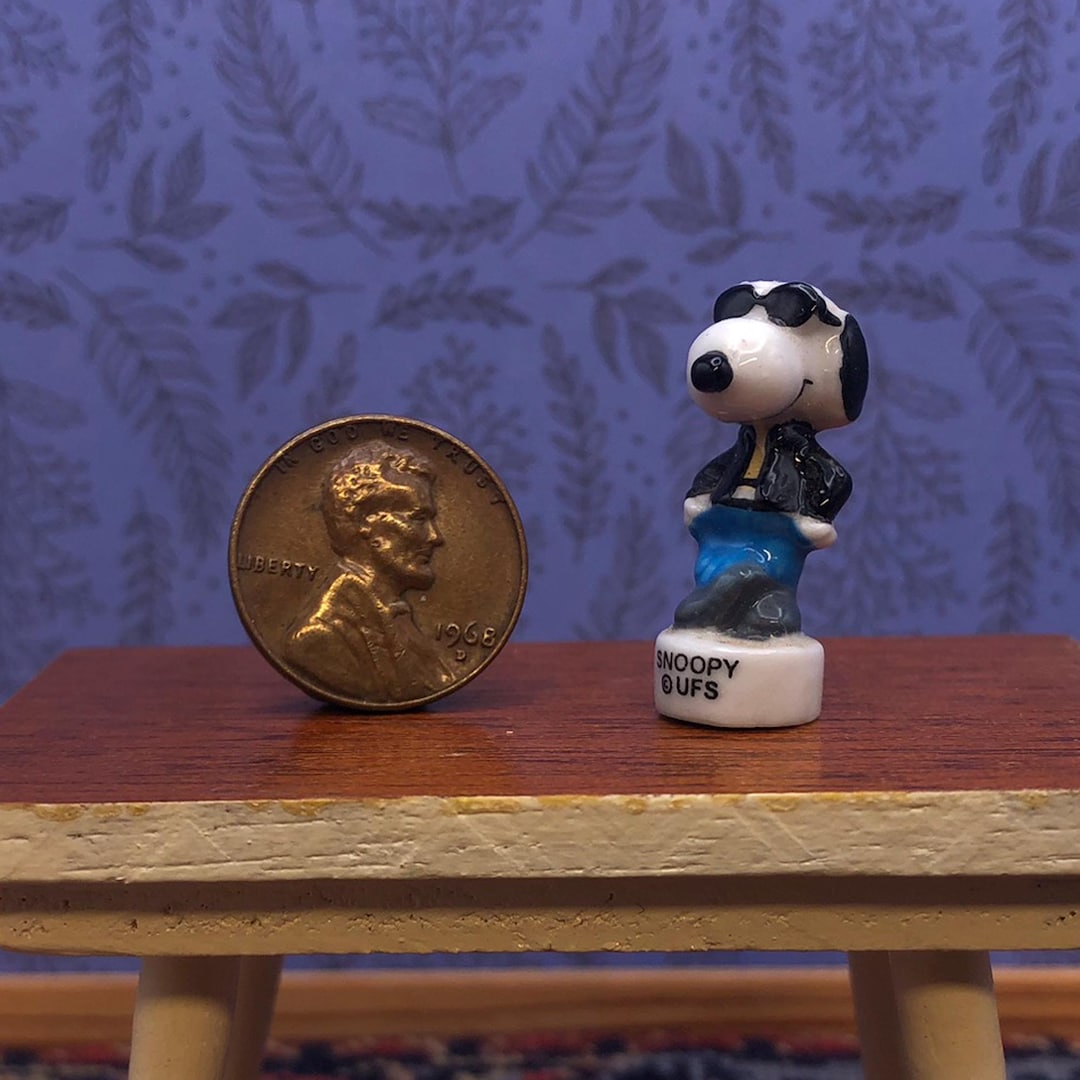 Miniature Ceramic Snoopy Sculpture Kinder Egg in 1:12 Scale - Etsy