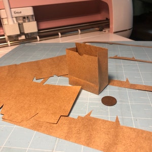 Miniature Grocery Bag in 1:6 Scale SVG File - Etsy