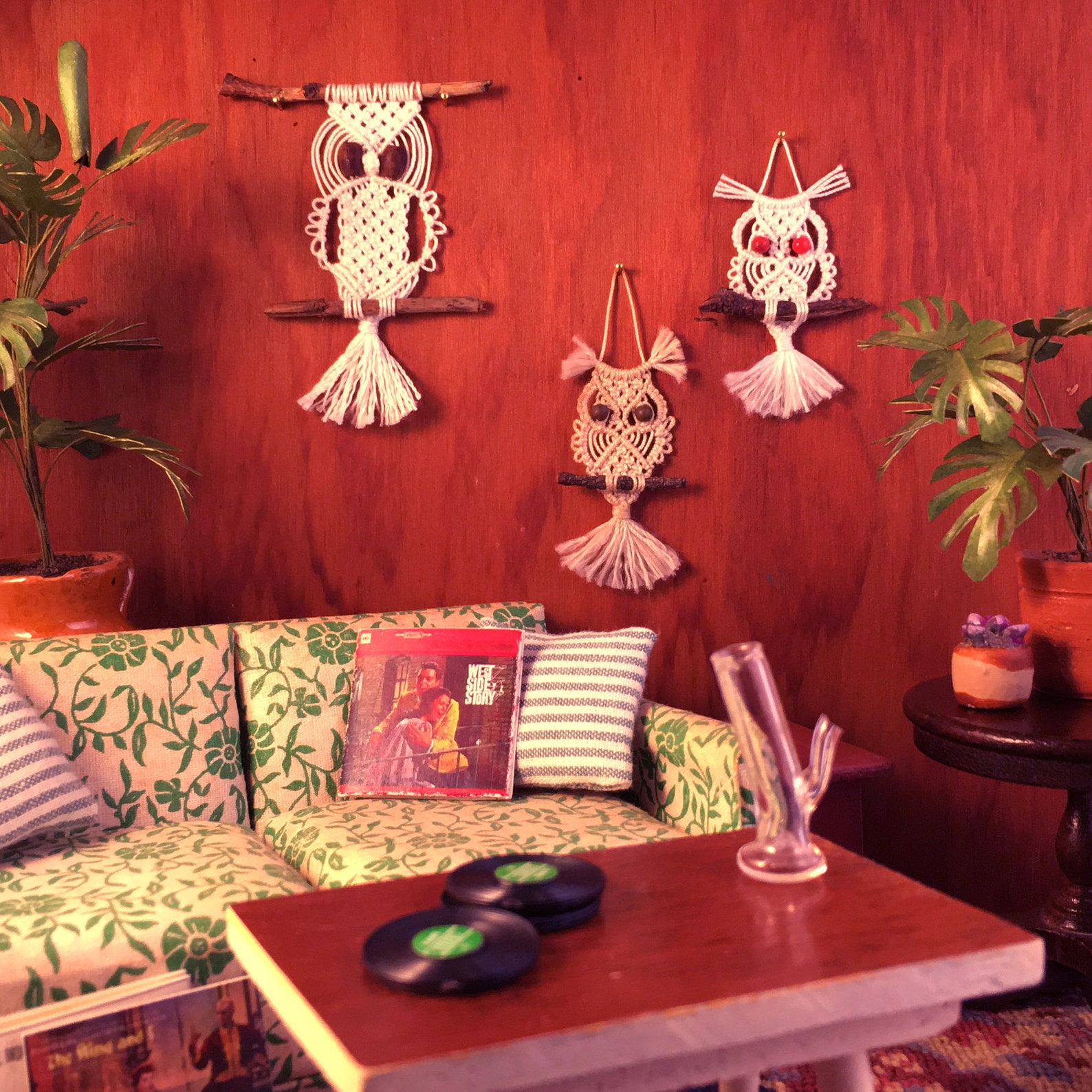 One Miniature Macrame Owl Wall Hanging in 1:12 Scale - Etsy