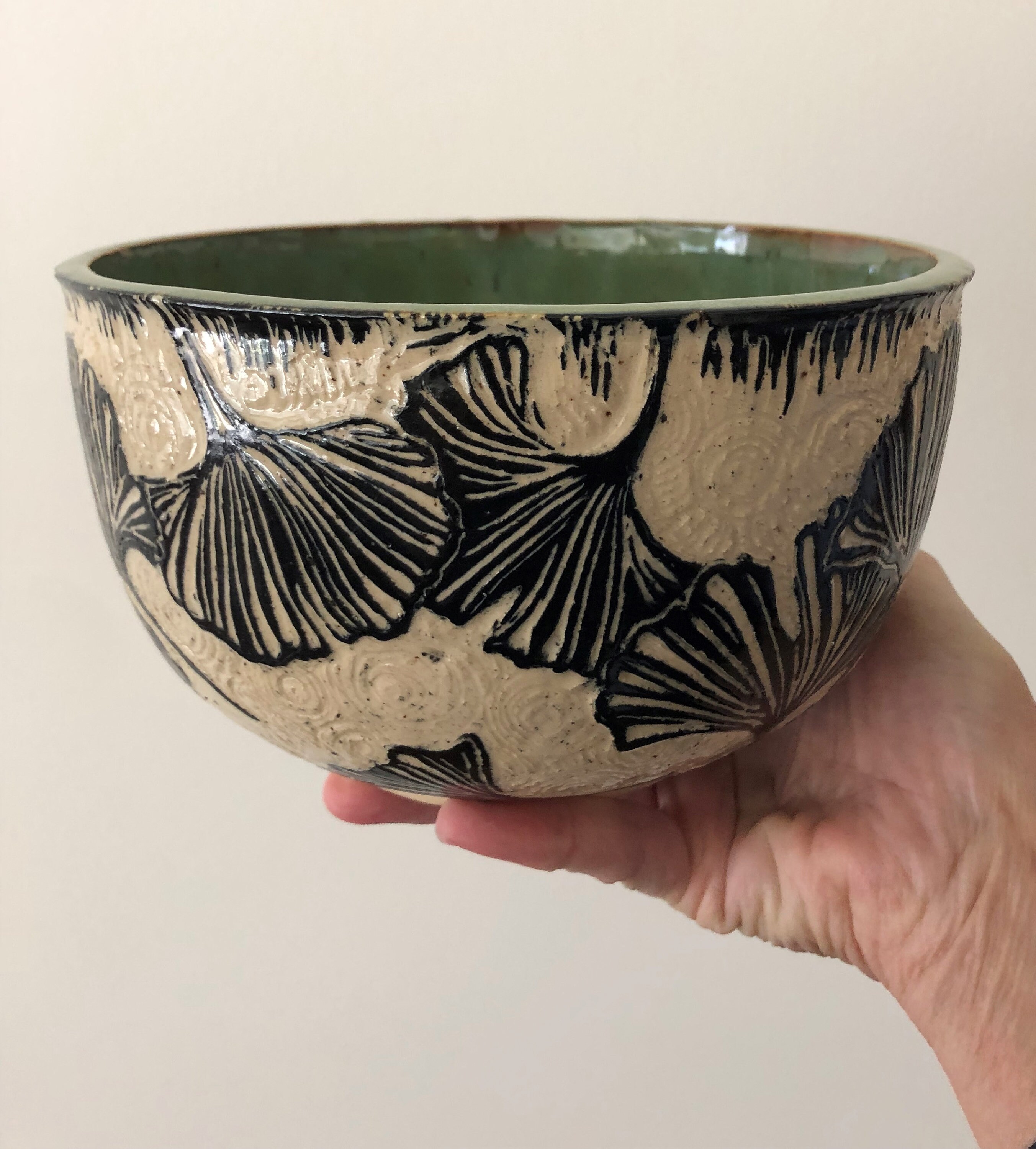 Beautiful Ginkgo Leaf Sgraffito Bowl White Stoneware Medium - Etsy Canada