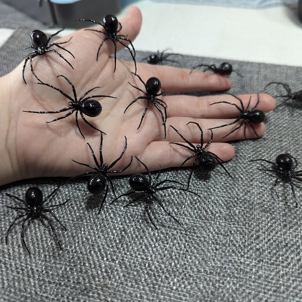 Realistic Fake Spider - Etsy