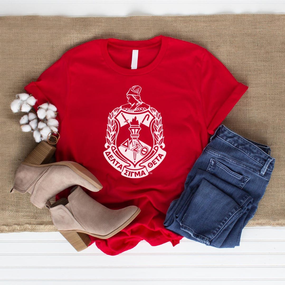 Red Delta Sigma Theta Crest Shield T-shirt | DST Sorority Gift - Etsy