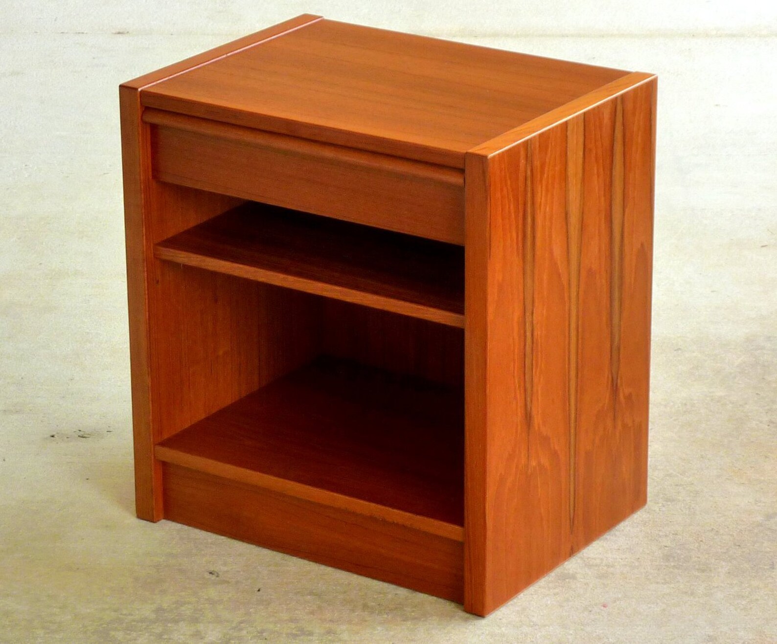 Solid Teak Nightstand by Poul Hundevad for Jesper - Etsy