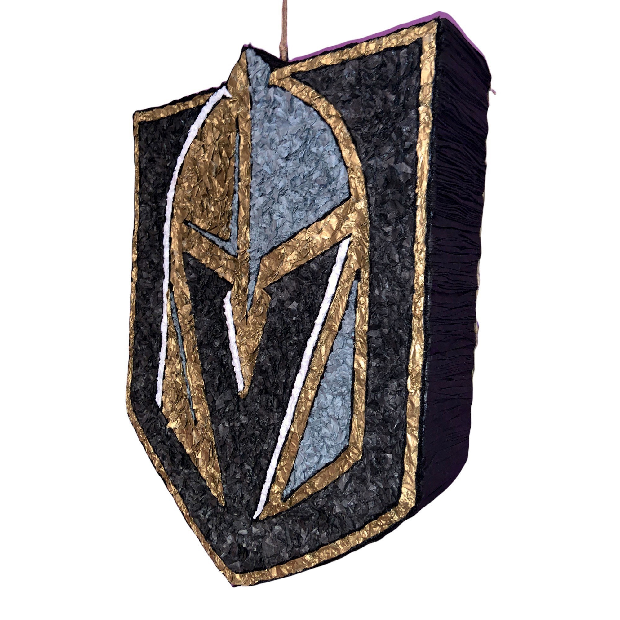Piñata hockey Golden Knights fait carton recyclé et papier de soie ...
