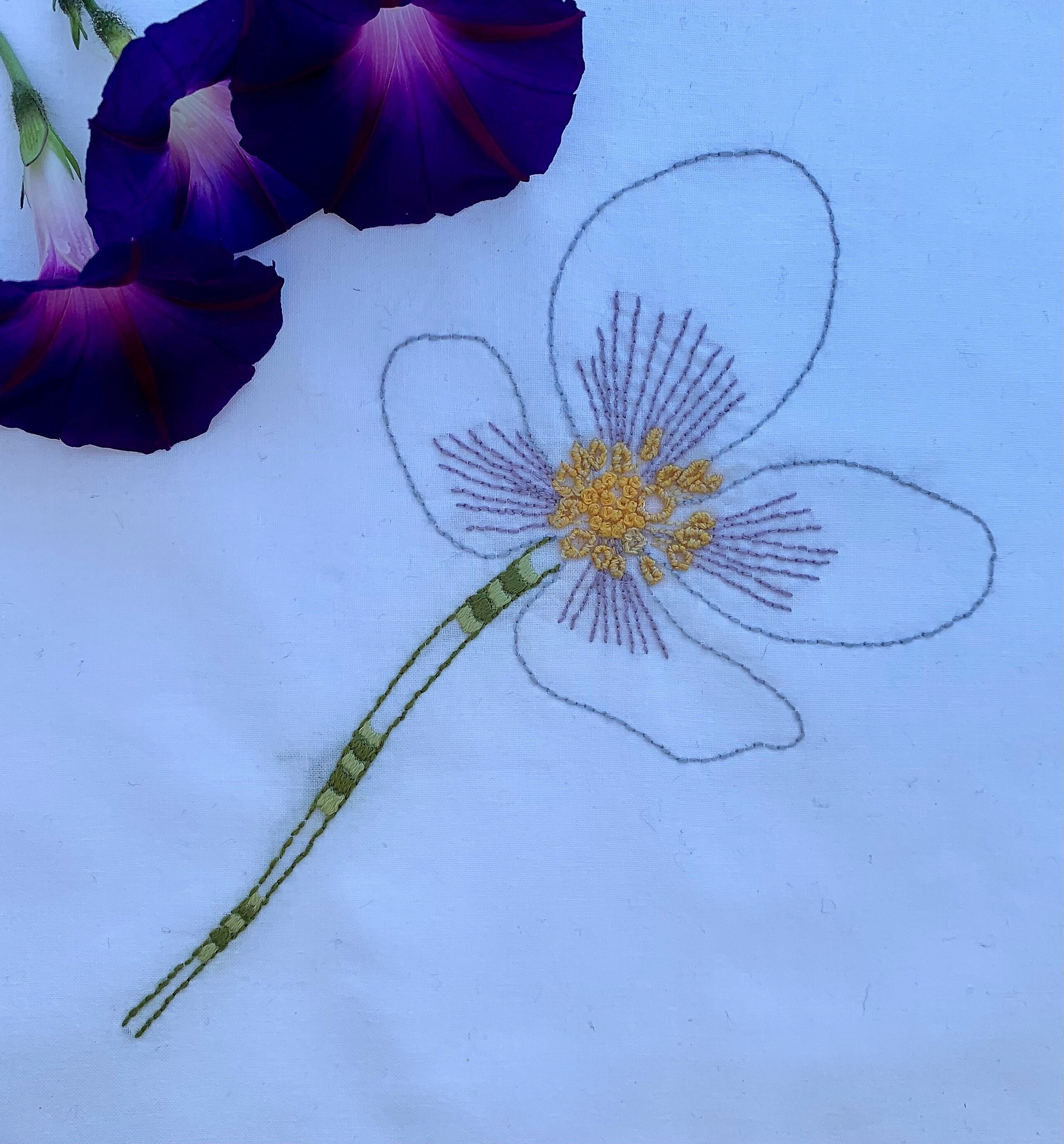 Four Petal Wildflower Hand Embroidery PDF Pattern - Etsy