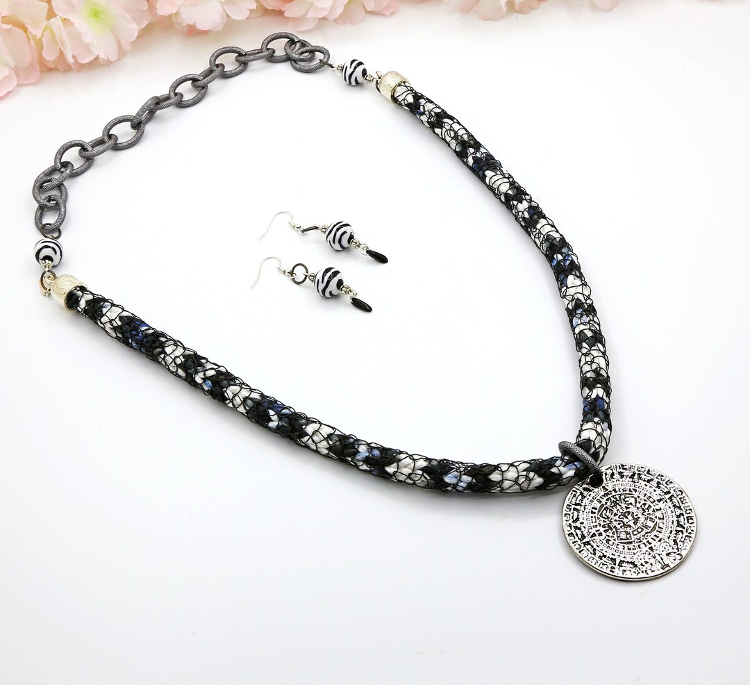 Boho Jewelry Set: Black & White Necklace, Silver Engraved Pendant ...