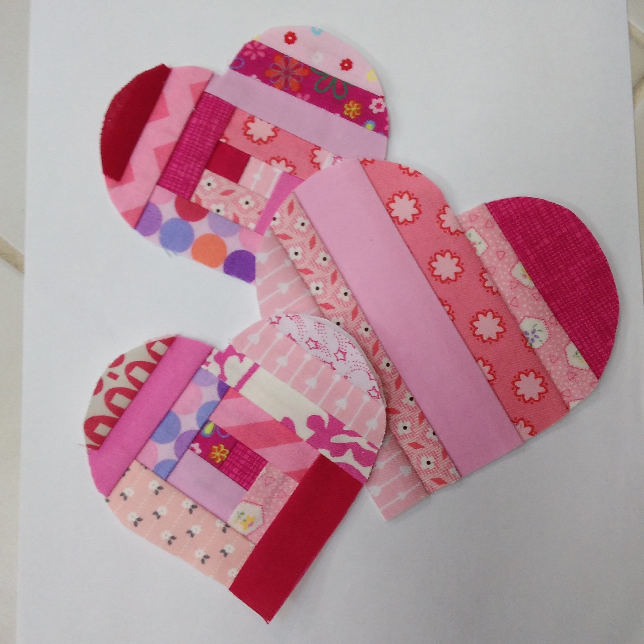 FPP - Print Your Own - 6 Sizes! - Heart Log Cabin - Mug Rugs, Pillows ...