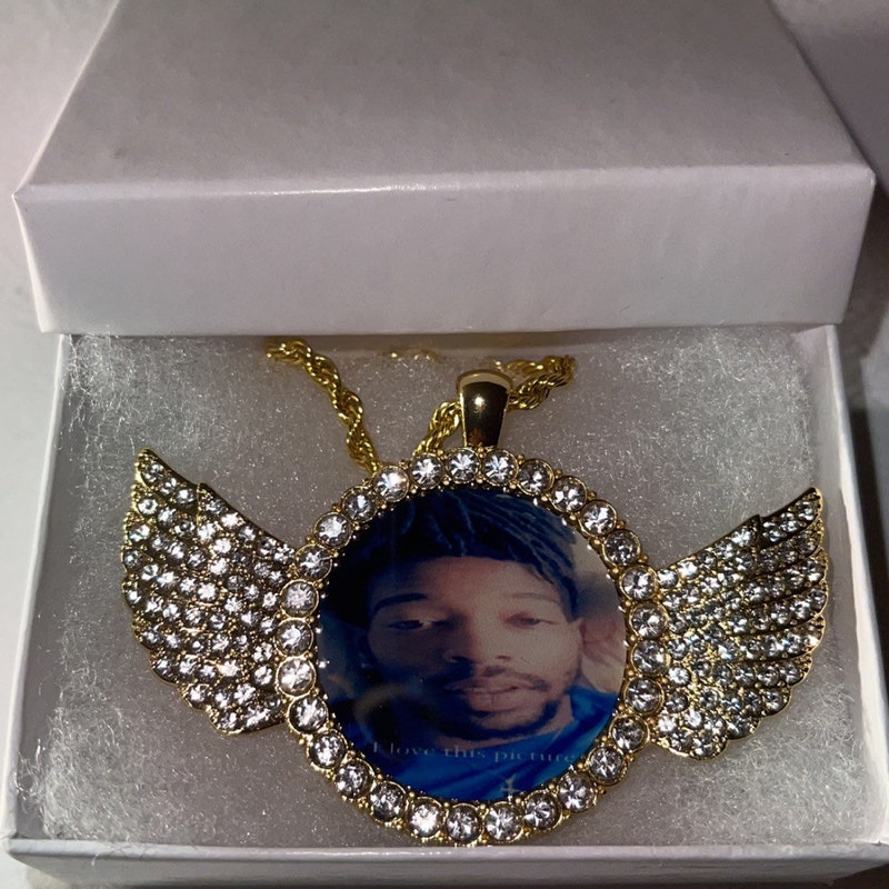 Circle Chain With Wings - Etsy