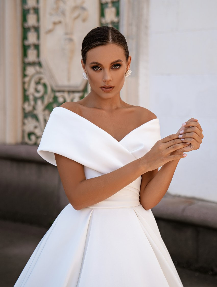 Off the Shoulder Wedding Dress Classic Wedding Dress Ivory - Etsy