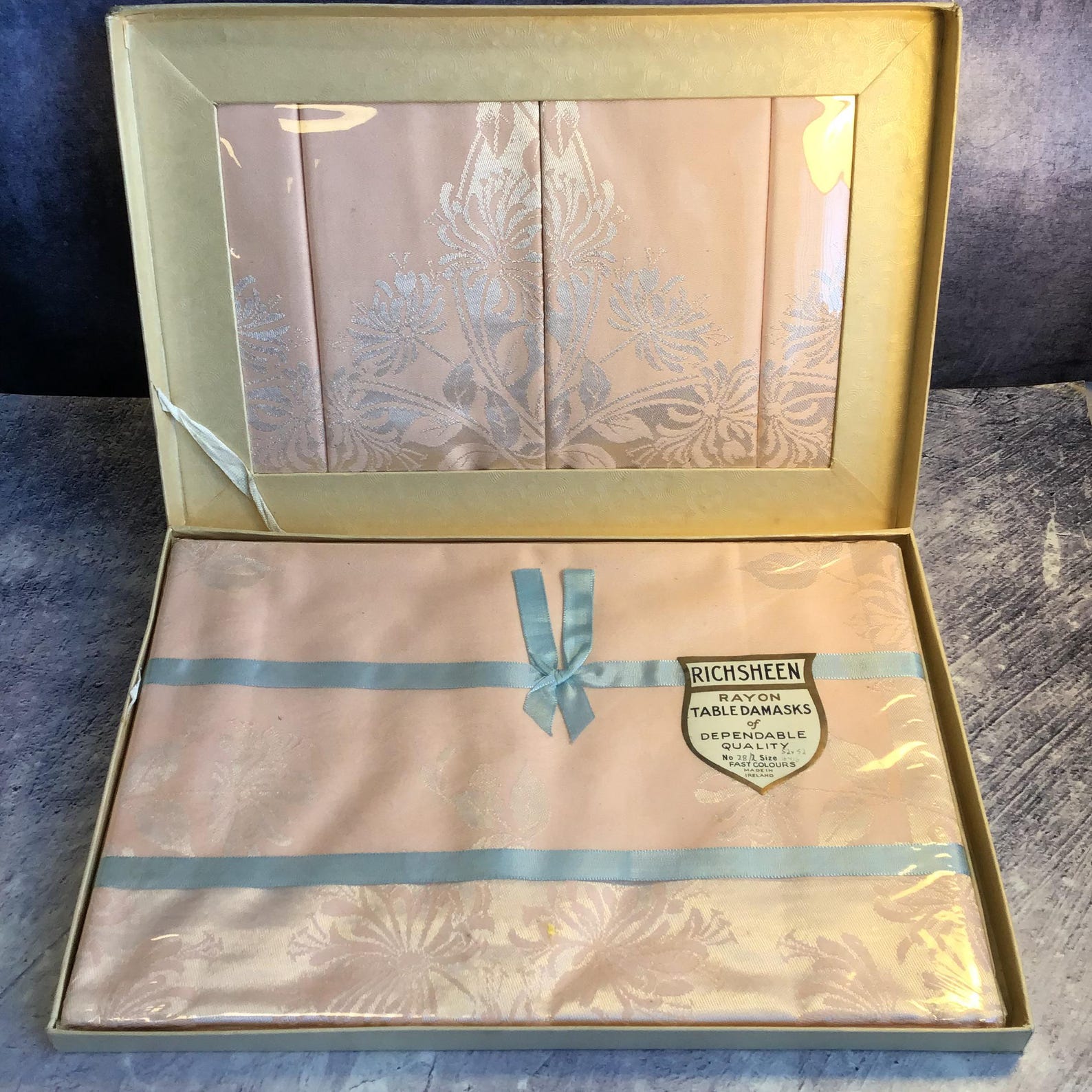 Vintage Irish Table Linen – A ‘richsheen’ Peach Rayon Damask Tablecloth ...