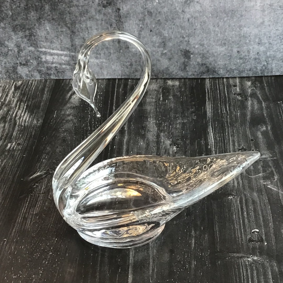 Beautiful Vintage Crystal Glass Swan Nut, Candy, Bon Bon, Trinket Dish ...