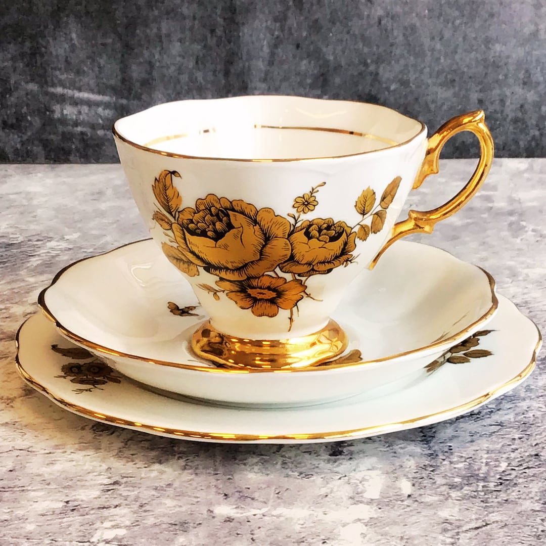 Stunning Rare Royal Imperial Finest Bone China Golden Roses Teacup ...