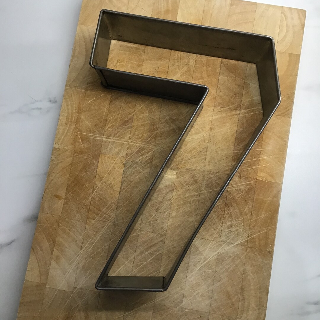 Large Vintage Number Seven Baking Tin Mould, Number 7 Cake Pan, Vintage ...