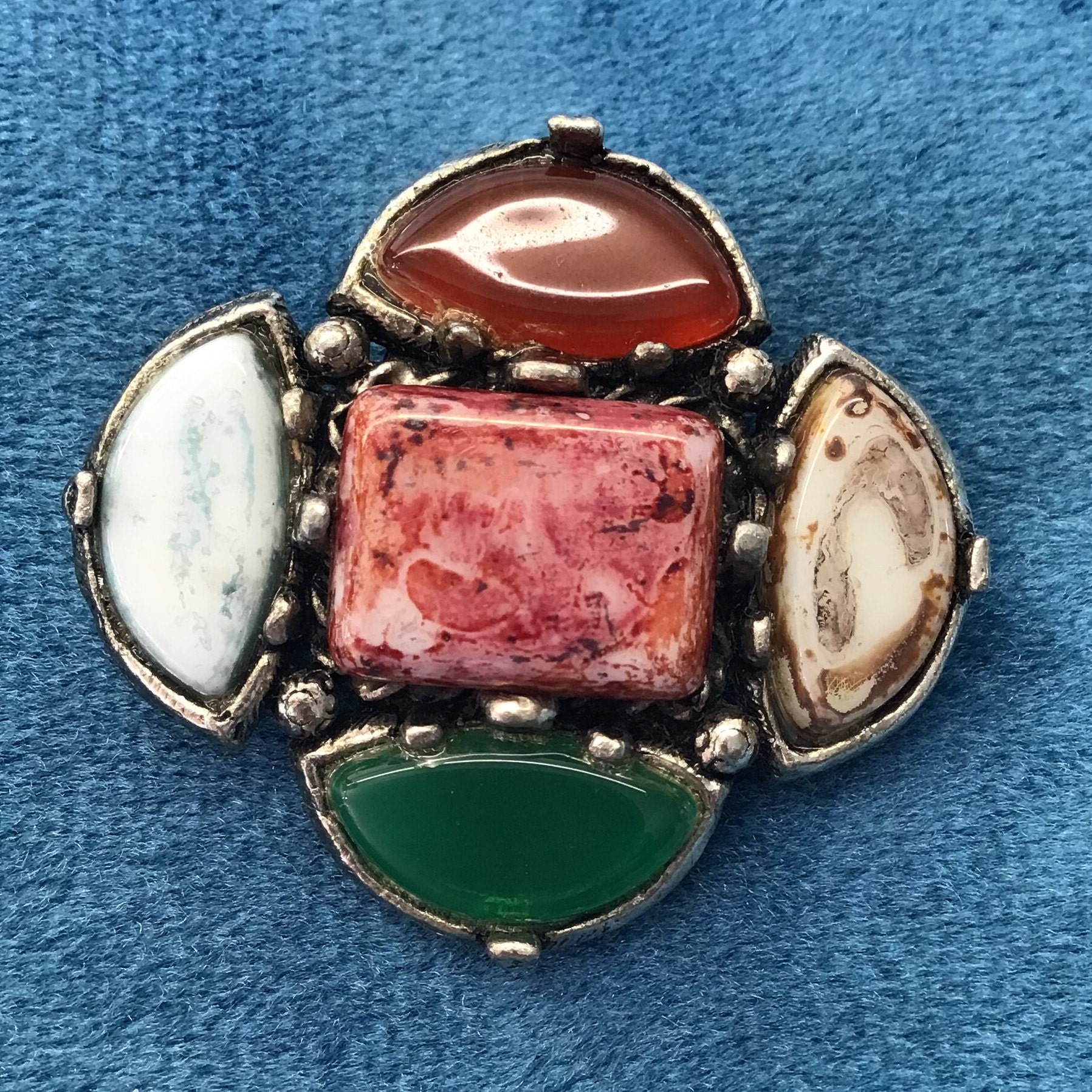Vintage Faux Scottish Agate Brooch Signed Jacobite, Celtic Pin - Etsy