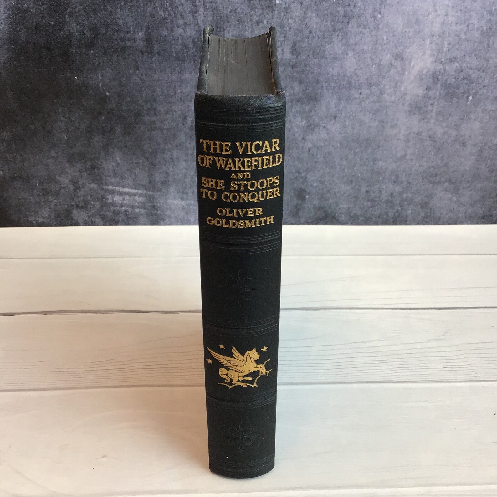 The Vicar of Wakefield and She Stoops to Conquer by Oliver Goldsmith ...