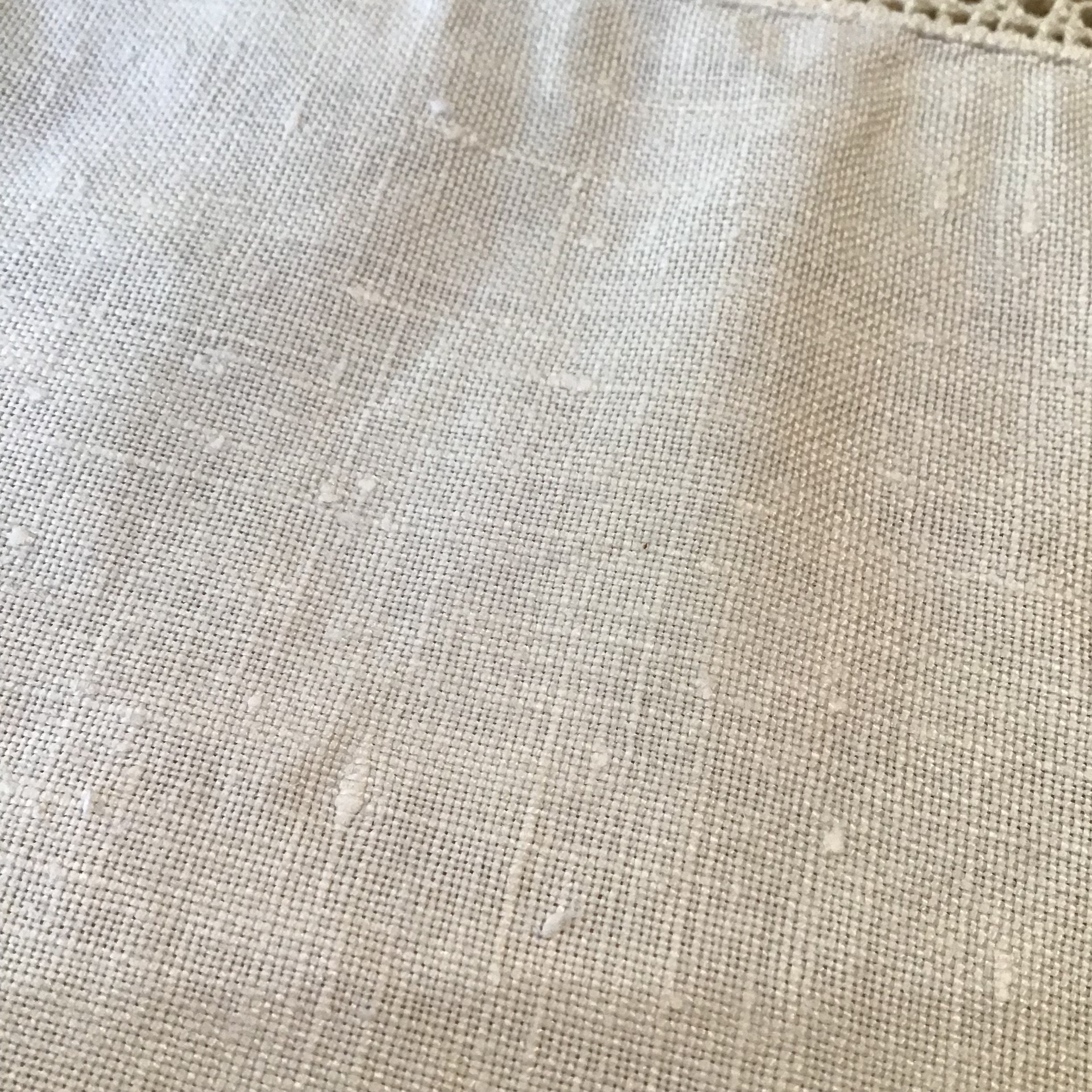 Large Vintage Cream Linen Tablecloth With Cotton Crocheted Lace Inset ...