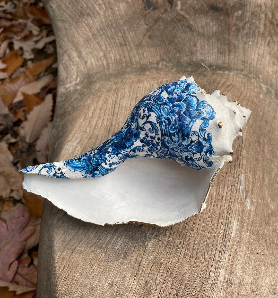 Chinoiserie Decoupage Seashell Ornament: Blue Floral, Gold Leaf Decor ...