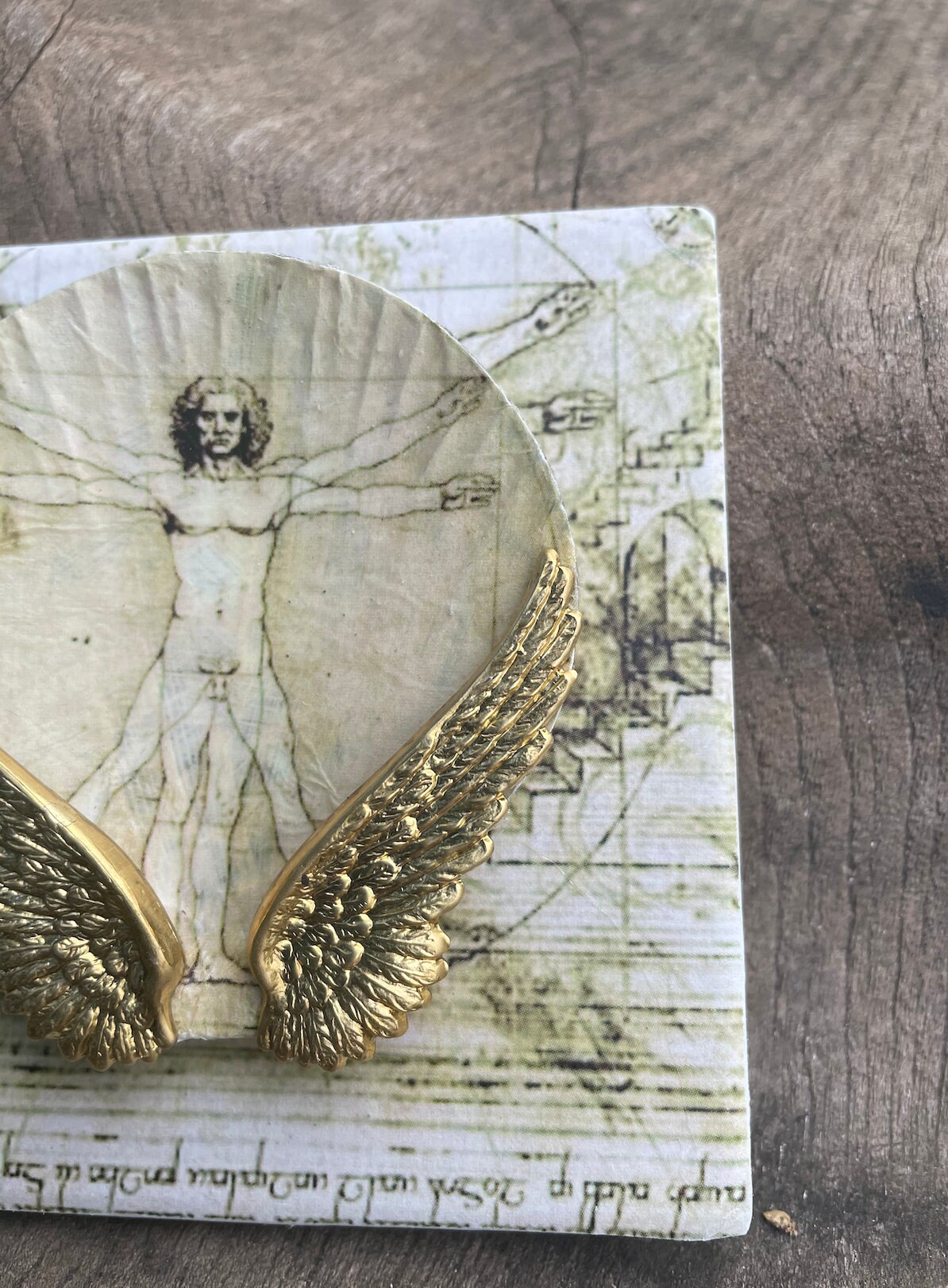 Leonardo Da Vinci Tile: Decoupage Shell With Golden Angel Wings - Etsy