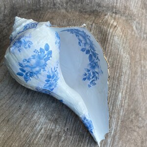 Decoupage Shell Blue and White Delft Birthday Gift Gift - Etsy