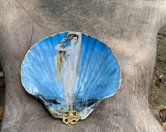 Venus, Nude, Nymph, Decoupage Shell, Trinket Dish, Unique Gift, Large ...