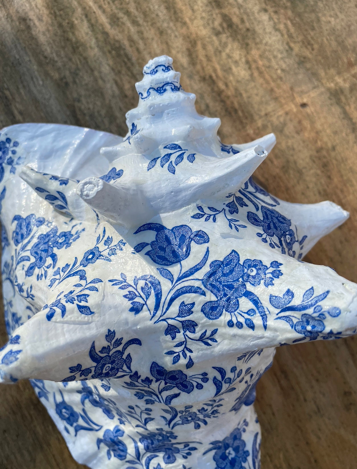 Chinoiserie White and Blue Large Conch Shell Decoupage - Etsy