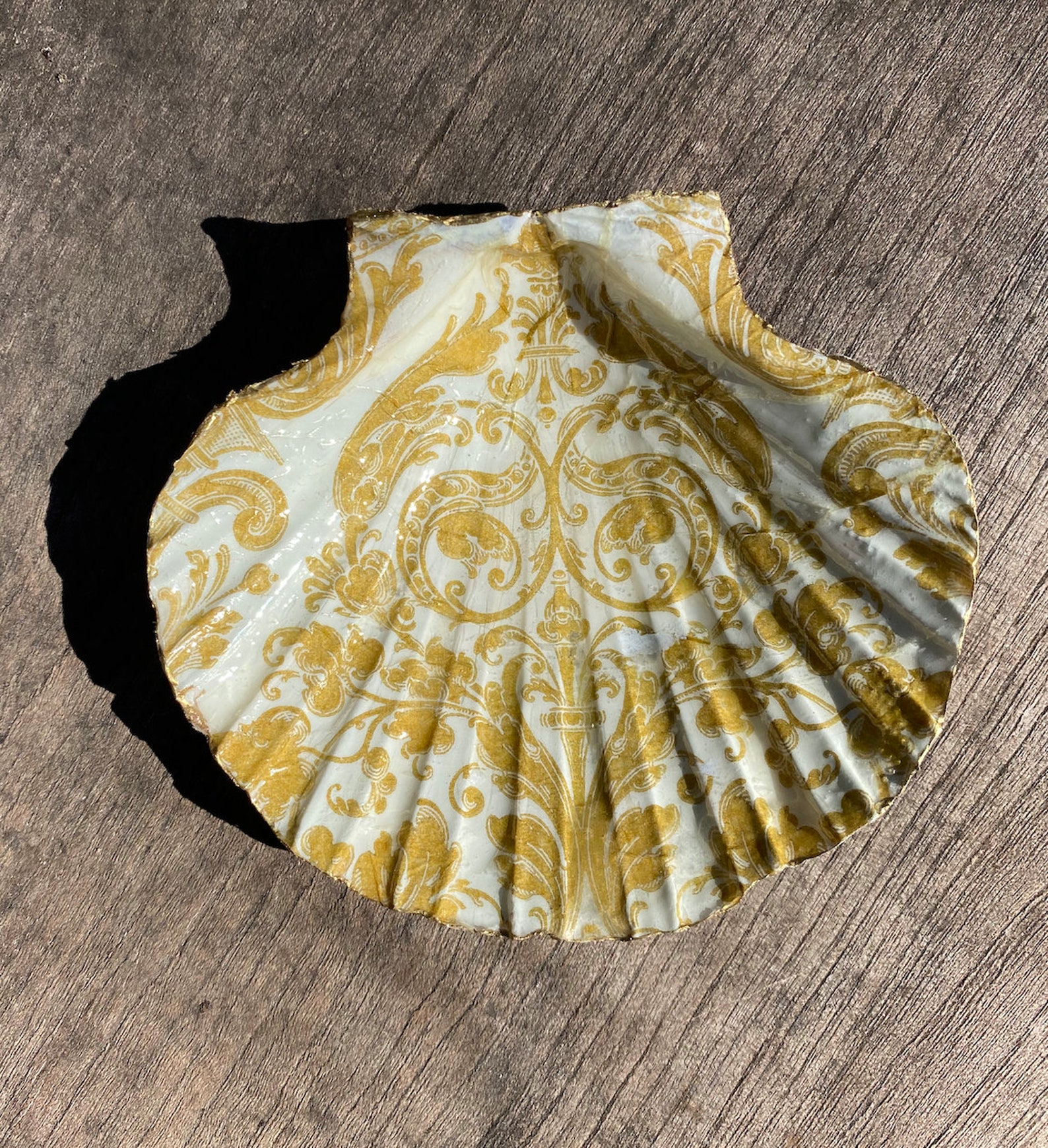 Scallop Large Scallop Shell Shell Ring Dish Decoupage - Etsy