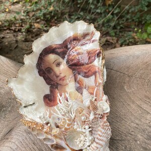 Birth of Venus Decoupage Oyster Shell Art: Greek Goddess Decor - Etsy