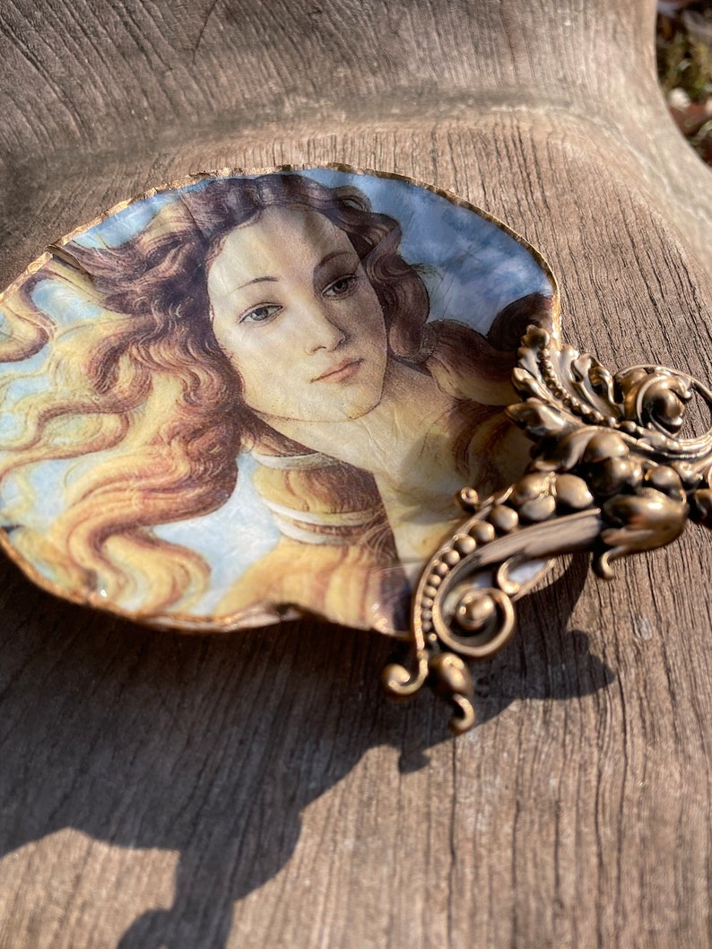 Birth of Venus Scallop Shell Art, Botticelli Decoupage, Gold Leaf ...