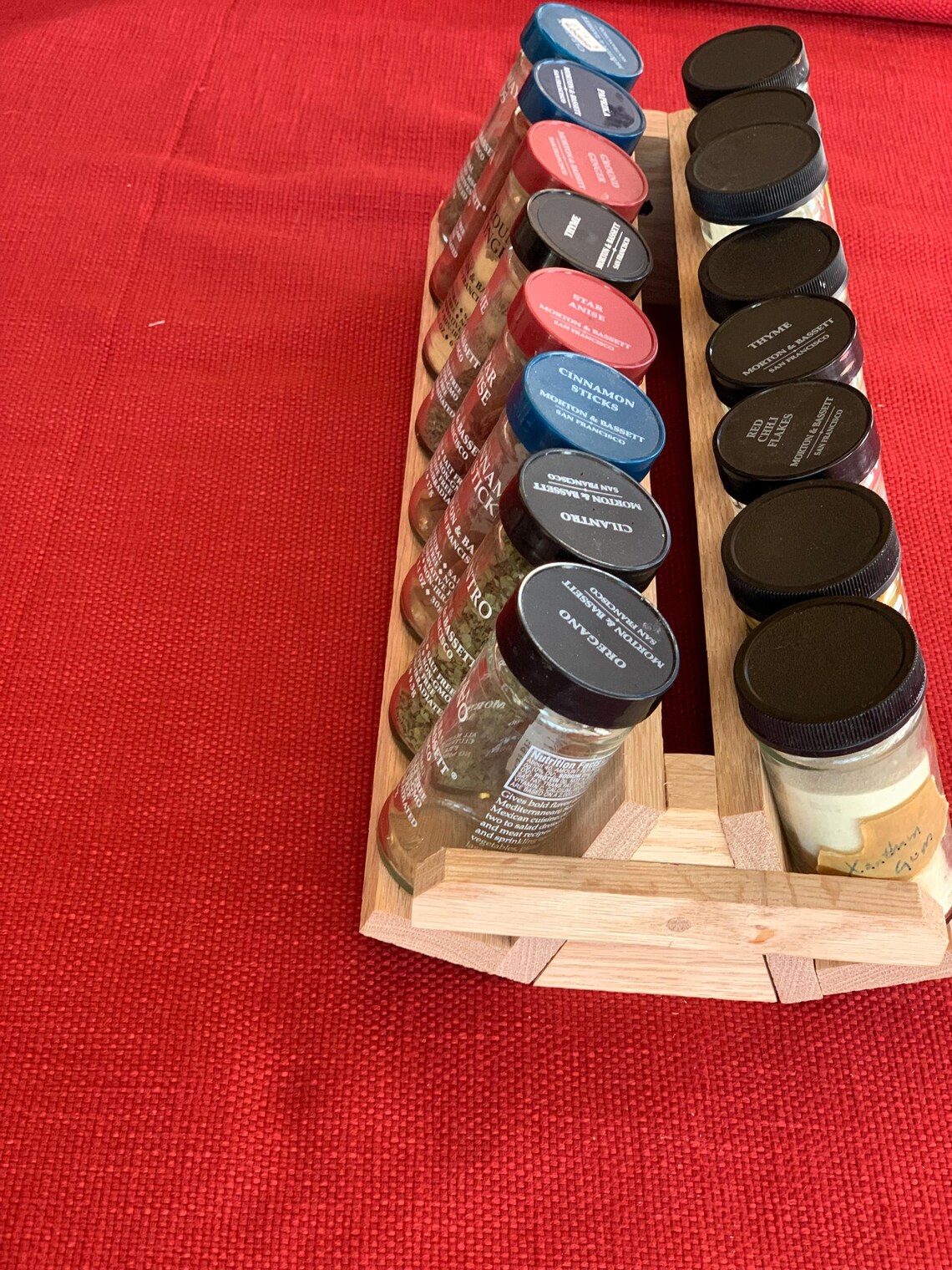 Spice Caddy, a Simple Portable Spice Rack for Countertop, Shelf or ...