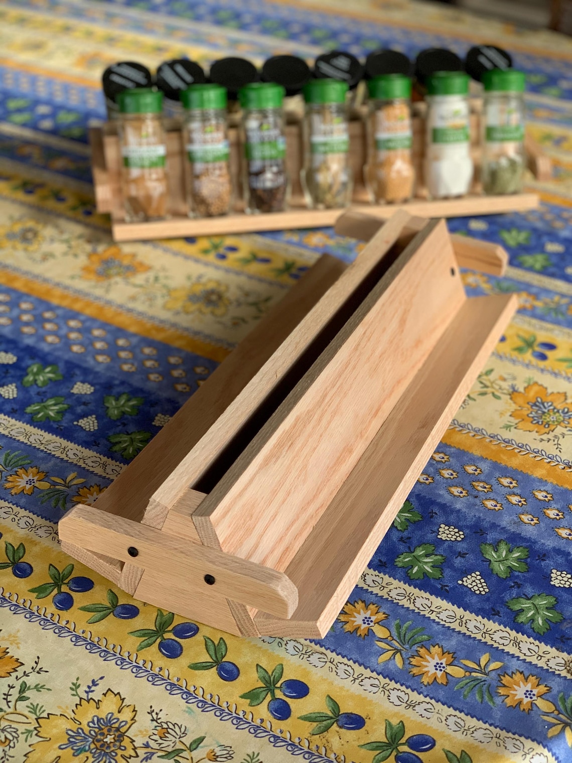 Spice Caddy, a Simple Portable Spice Rack for Countertop, Shelf or ...