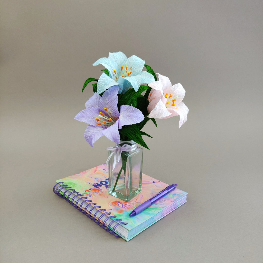 Mini Crepe Paper Lily, Paper Flower, Single Stem, Wedding Favors ...