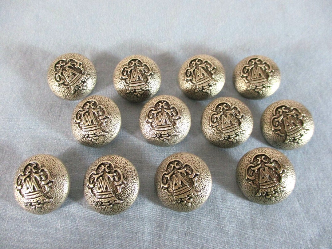 Lot of 12 Silver Tone Buttons 7/8 M or W Button Heavy Plastic Buttons ...