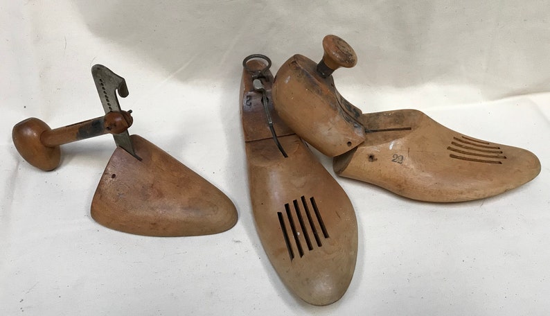 Vintage Wooden Hinged Shoe Forms - Etsy