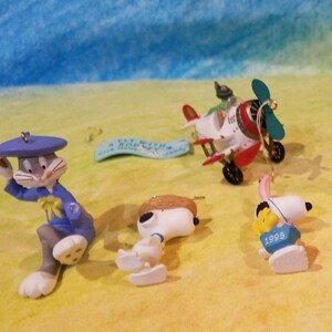 7 Bugs Bunny, Snoopy, Airplane, Panda's & Sun Hut Ornaments - Etsy