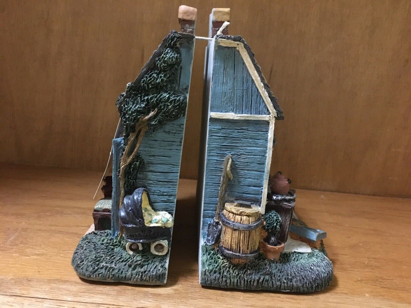 Vintage 1995 Figi Graphics Antiques Store Bookends | Etsy